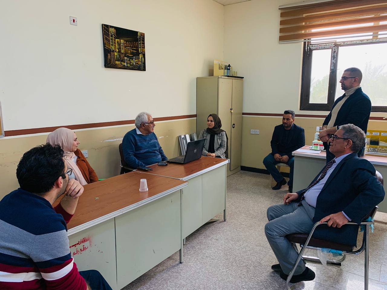 حلقة نقاشية بعنوان "دور الاقتصاد الهندسي وأثره لدى العاملين في مجال ...